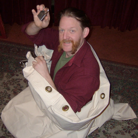 Houdini Mail Bag Escape (With Gimmick and 2 Locks with Keys) – Magic Inc.